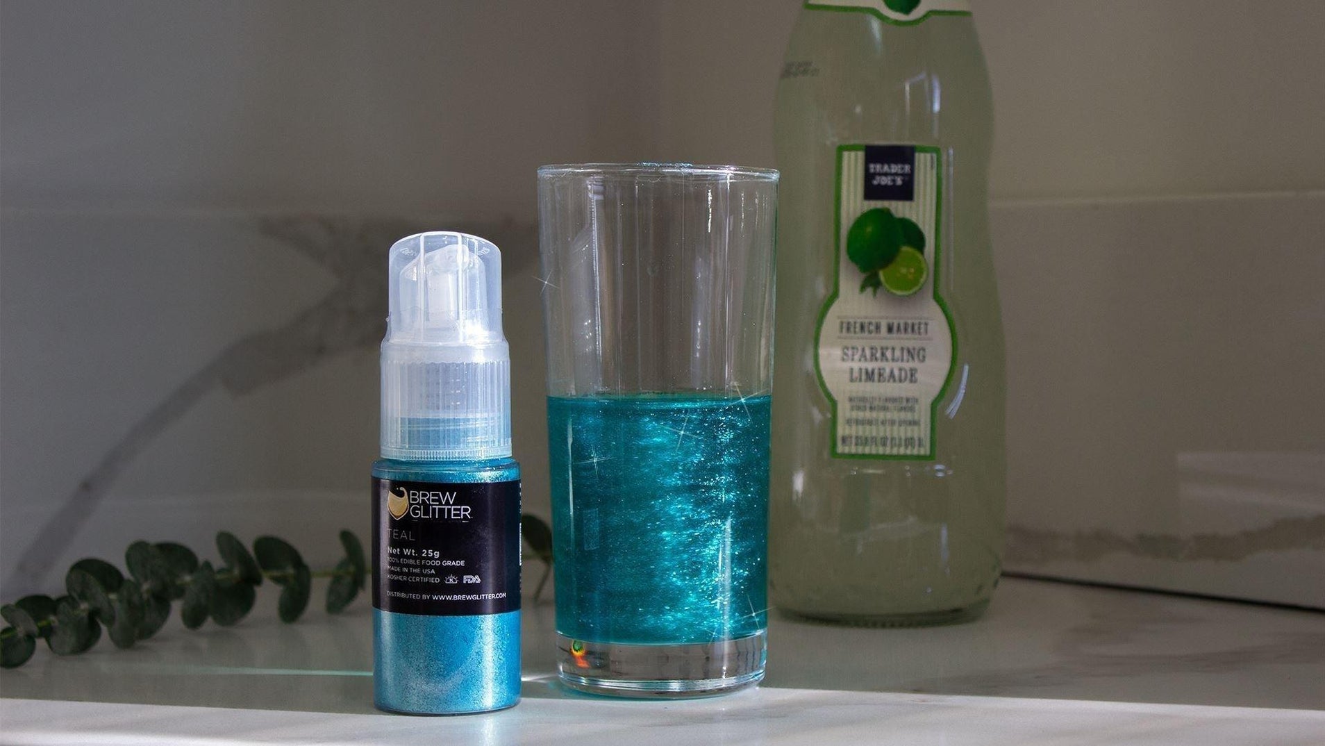 Wedding Cocktail Ideas - Teal Brew Glitter Pump - Brewglitter.com ...